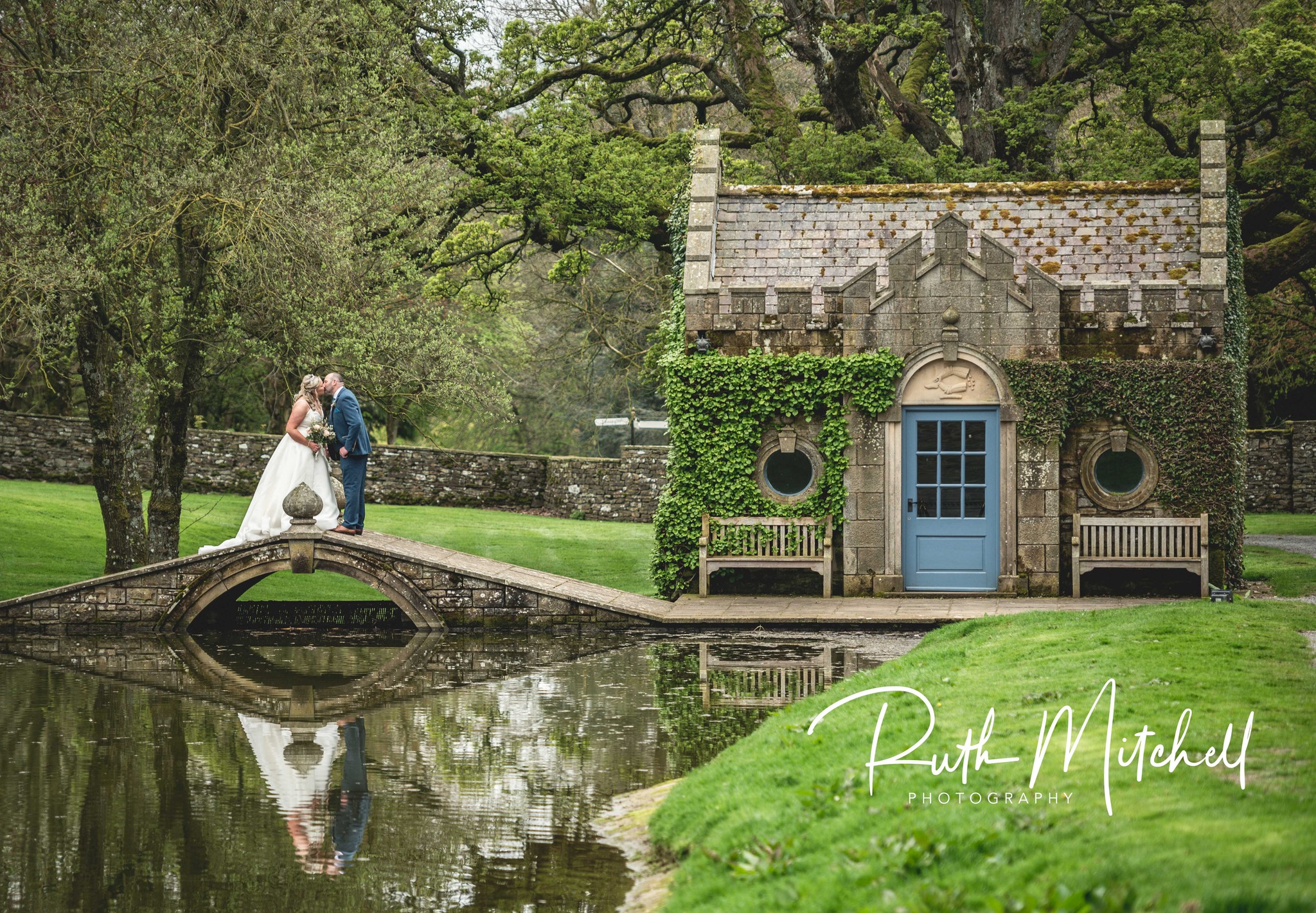 Weddings at Tupgill Estate – The Forbidden Corner
